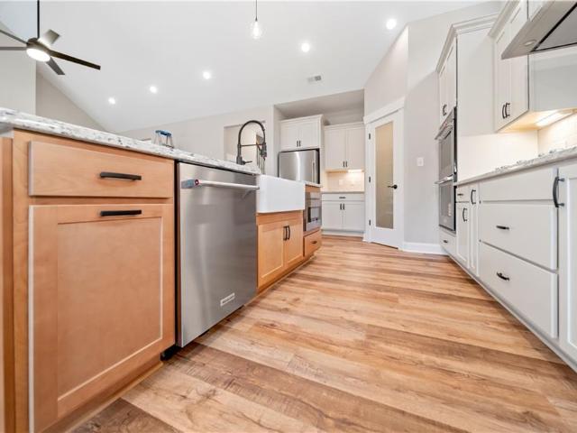 47AC Holland DR