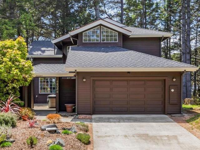 44044 Ocean Vista Ct, Mendocino, CA 95460