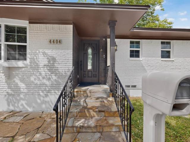 4404 Astor Road
