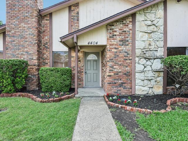 4404 Cleveland Drive