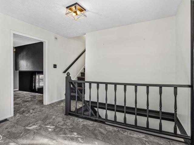 4404 Devon Lake Road