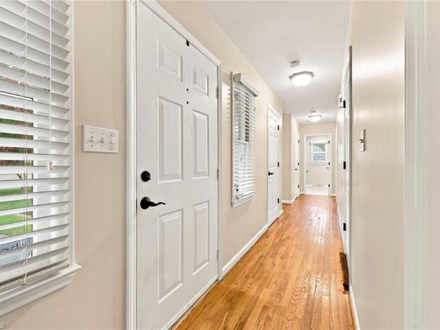 4404 Eagles Nest Drive
