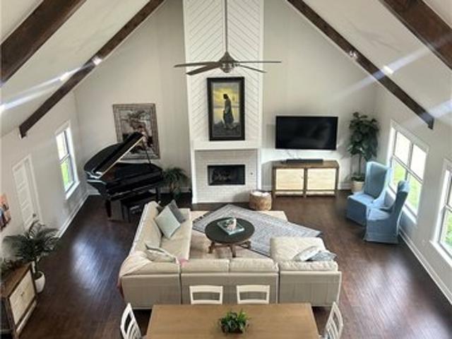 4404 SW Acres Ave, Bentonville, AR 72713