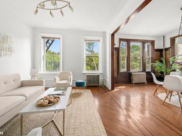 4404 6th Avenue, Brooklyn, NY
