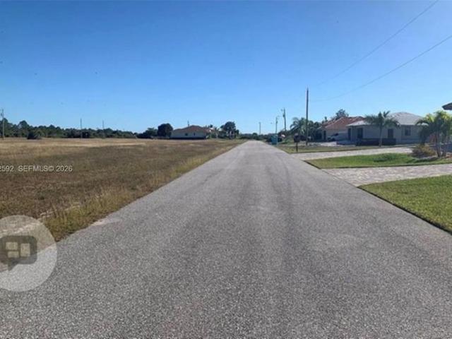 4405 NW 40th St, Cape Coral, FL 33993