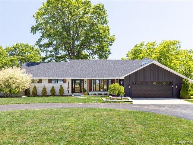 4405 N River Rd, Fort Gratiot, MI 48059
