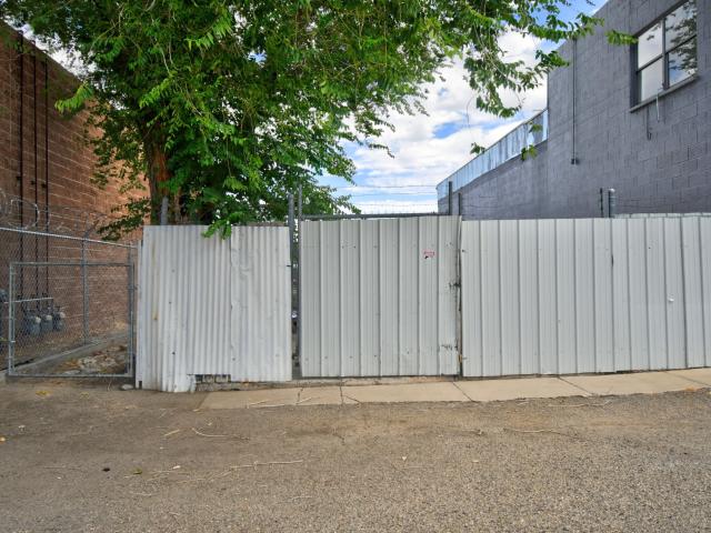 4405 cutler avenue ne