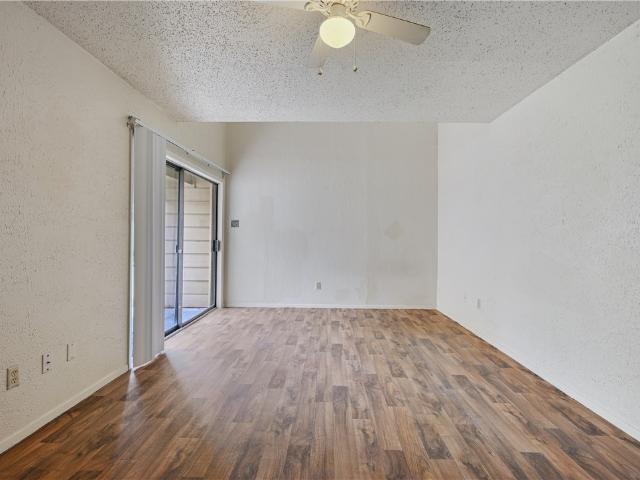 4405 Carter Creek Parkway 5