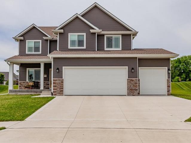 4405 Everest Cir, Ames, IA 50014