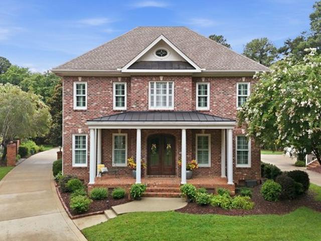 4405 Harbourgate Dr, Raleigh, NC 27612