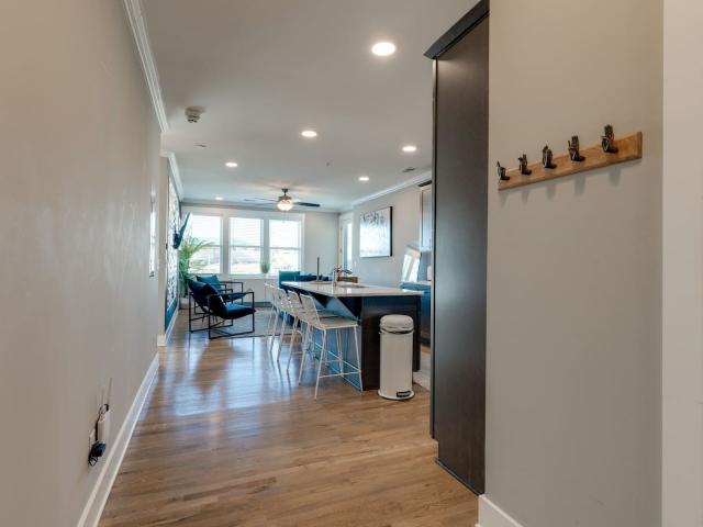 4405 Kentucky Avenue # 402