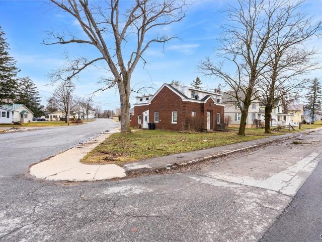 4405 Peterboro St, Vernon, NY 13476 | Compass