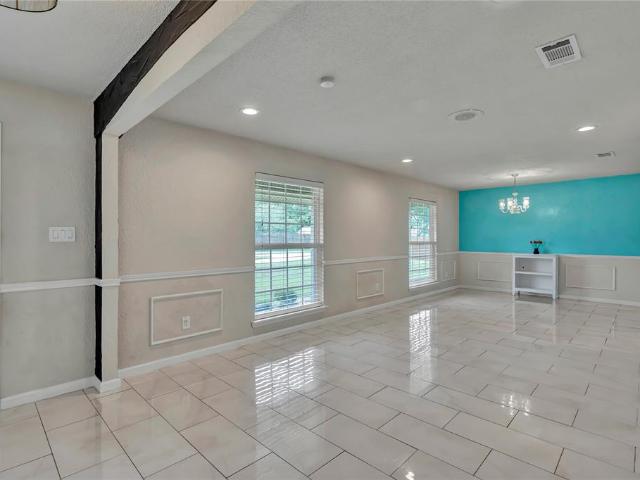 4405 Ray White Road