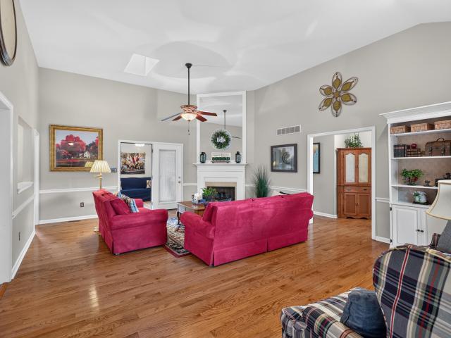 4405 Shagbark Court