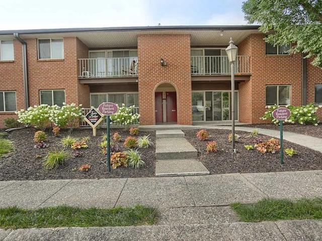 4405 Union Deposit Rd, Harrisburg, PA 17111