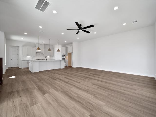 4406 Anthony Court Lane