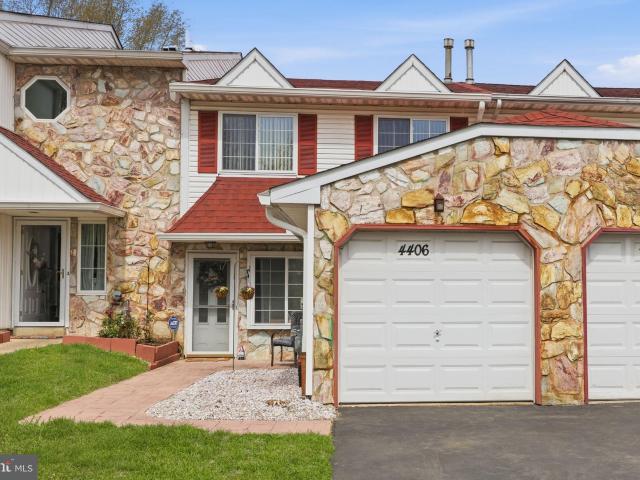 4406 Ernie Davis Cir, Philadelphia, PA 19154 | MLS #PAPH2609 | Compass