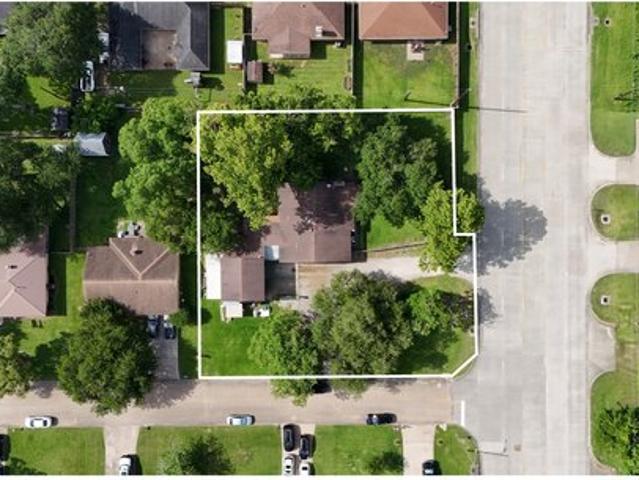 4406 FM 646 Rd N, Santa Fe, TX 77510
