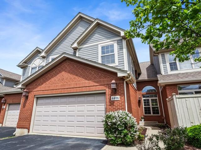 4406 Lainie Cir, Glenview, IL 60026