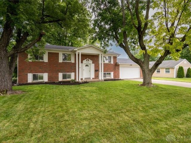 4406 Wilmington Pike, Kettering, OH 45440