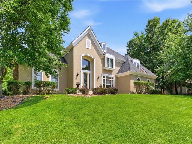 4407 n mulberry drive