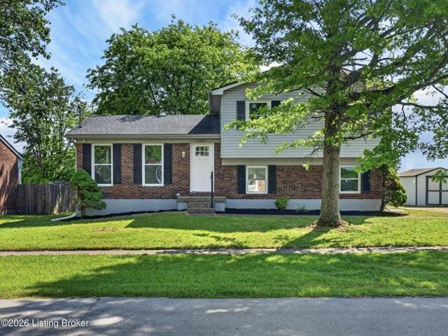 4407 Chenwood Ln, Louisville, KY 40299