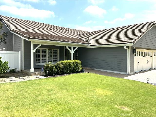 4407 E Ridge Gate