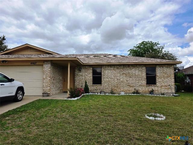 4407 Fieldcrest Drive