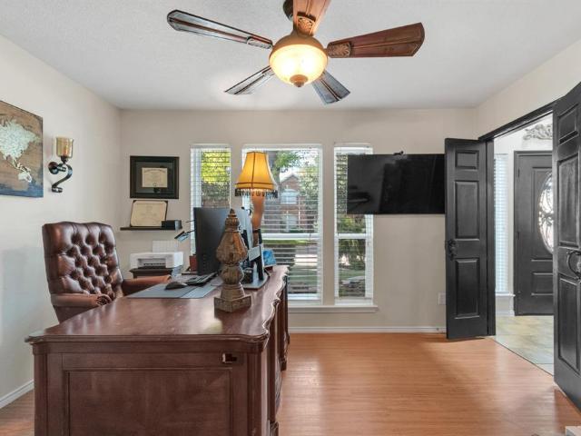 4407 Santa Fe Lane