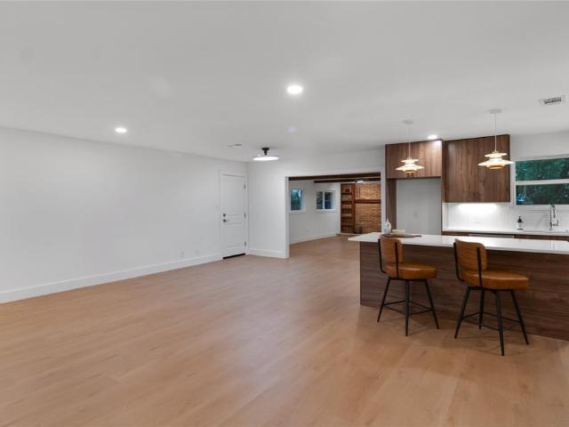4408 Lynn Terrace