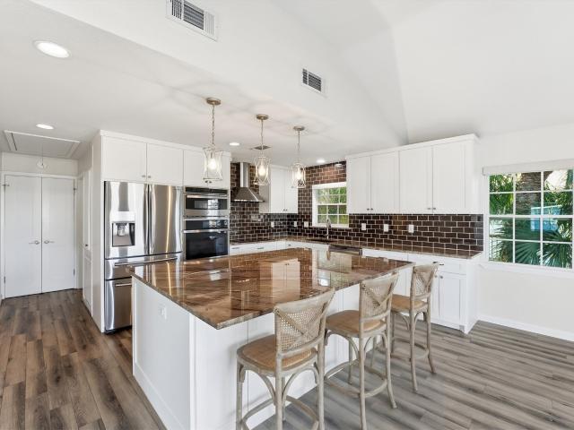 4408 Pelican Way
