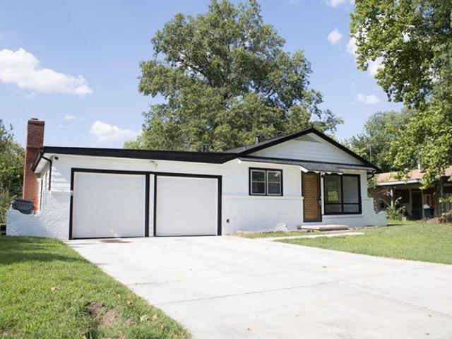 4408 W Memory Ln, Wichita, KS 67212