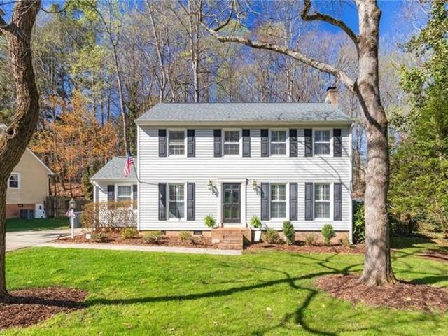 4409 Forest Walk Dr, Greensboro, NC 27455
