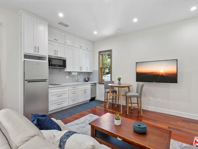 4409 Portico Pl, Unit A, Encino, CA 91316 | Compass