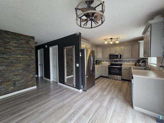 4409 W Antelope Dr, Sioux Falls, SD 57107