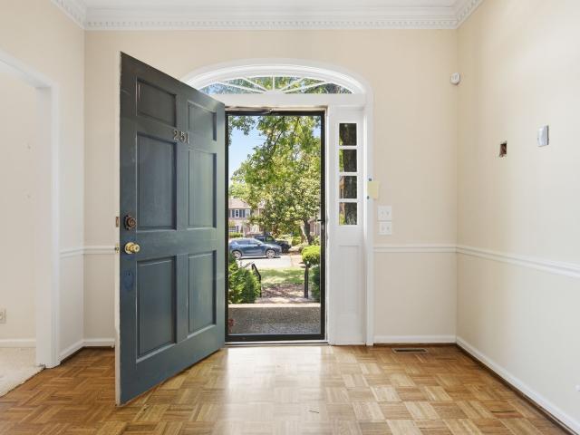 4400 Belmont Park Ter # 251