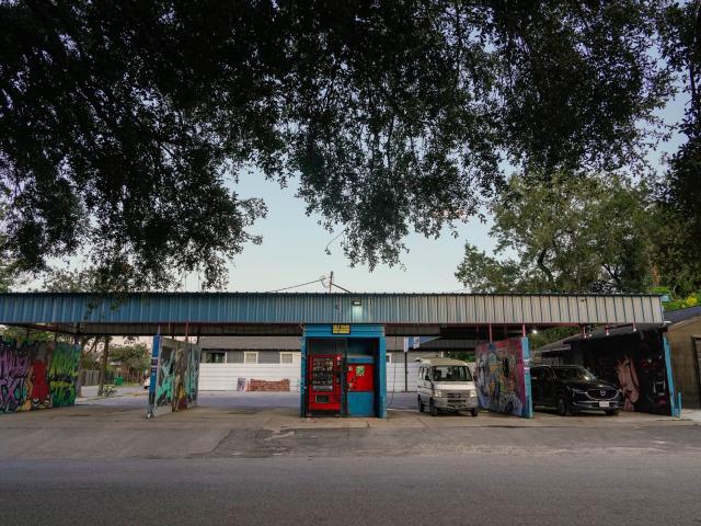 4400 Canal St, Houston, TX 77011 | MLS #12085