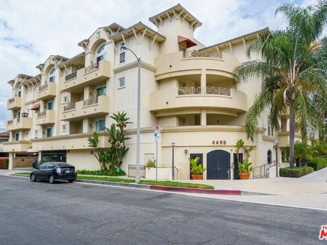 4400 Cartwright Ave Unit 203, Toluca Lake, CA 91602