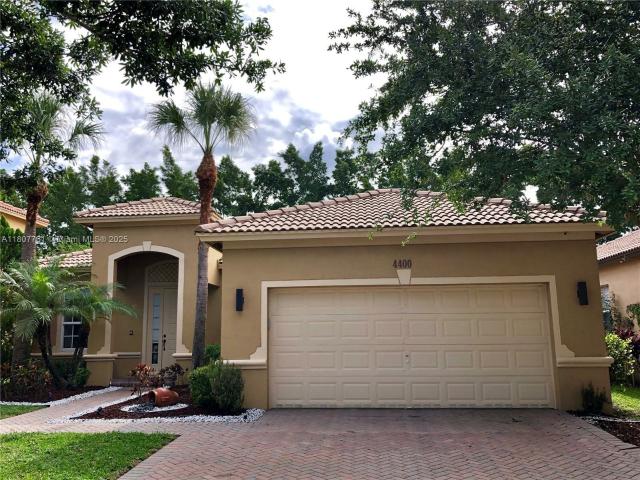 4400 E Seneca Ave, Weston, US, FL