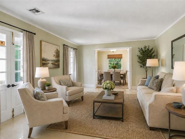 4400 Elmwood Parkway