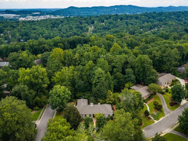 4400 Fredericksburg Drive