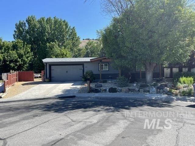 4400 W Castlebar Dr, Boise, ID 83703