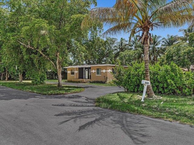 4400 W Broward Blvd, Plantation, FL 33317