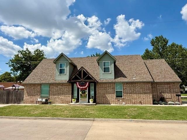 4401 N Central Rd, Bethany, OK 73008