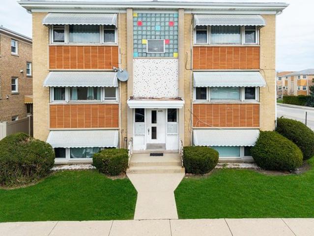 4401 N Newcastle Ave, Harwood Heights, IL 60706