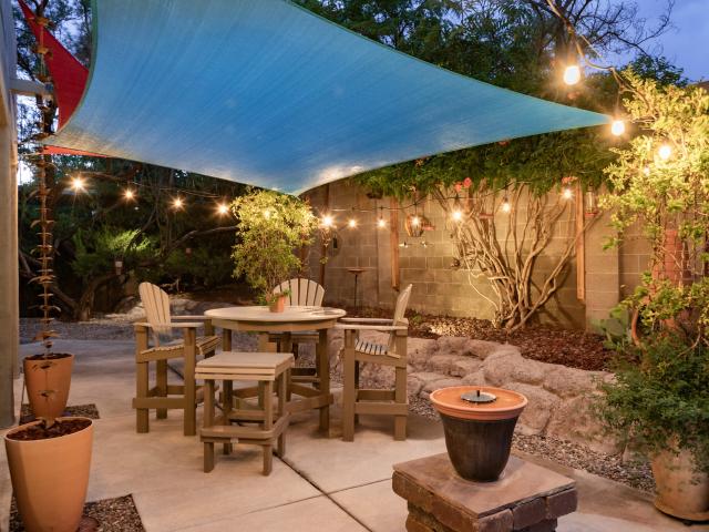 4401 Night Hawk Road NW