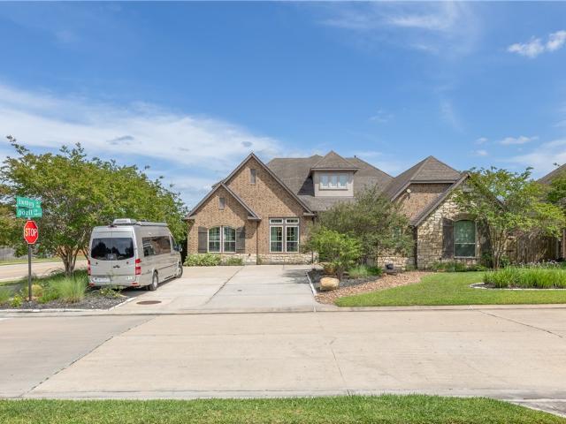 4401 Odell Lane