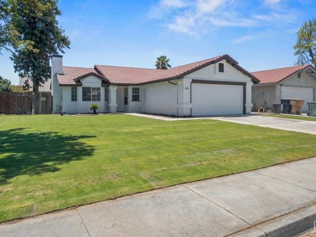 4401 Cyclone Dr, Bakersfield, CA 93313