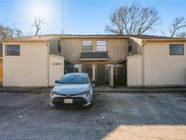 4401 Carter Creek Parkway 12