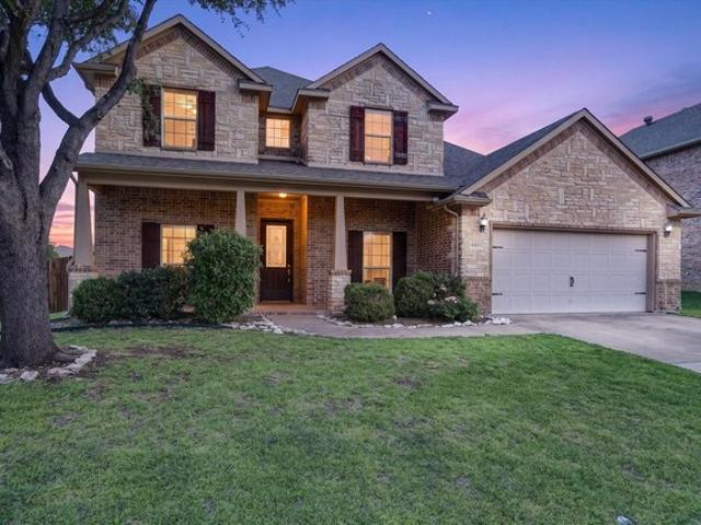 4401 Genesis Ct, Mansfield, TX 76063